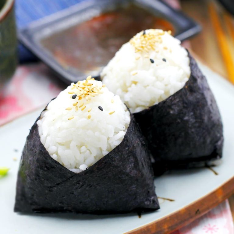 Shigureni Onigiri mit Rindersteak & Ingwer » REZEPT