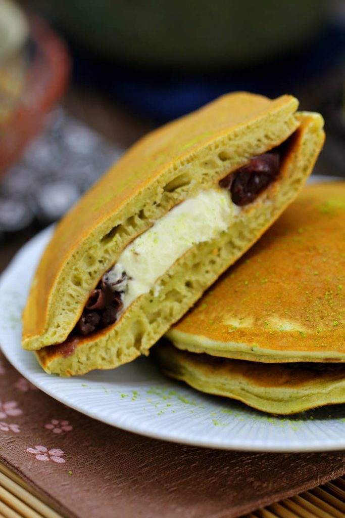 Matcha Dorayaki mit Anko & Matcha Buttercreme | Rezept